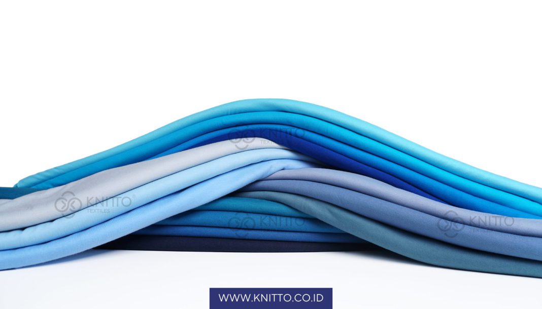 Apa Itu Warna Denim dan 7 Shade yang Populer dalam Fashion