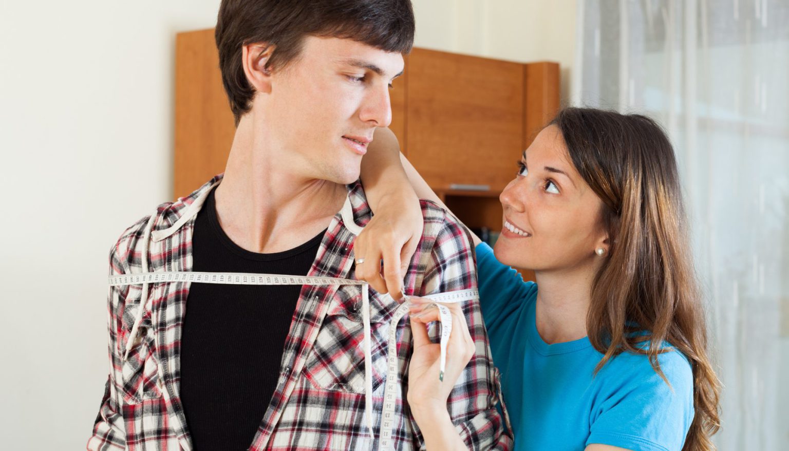 5 Cara Mengukur Lingkar Dada dengan Mudah dan Tepat