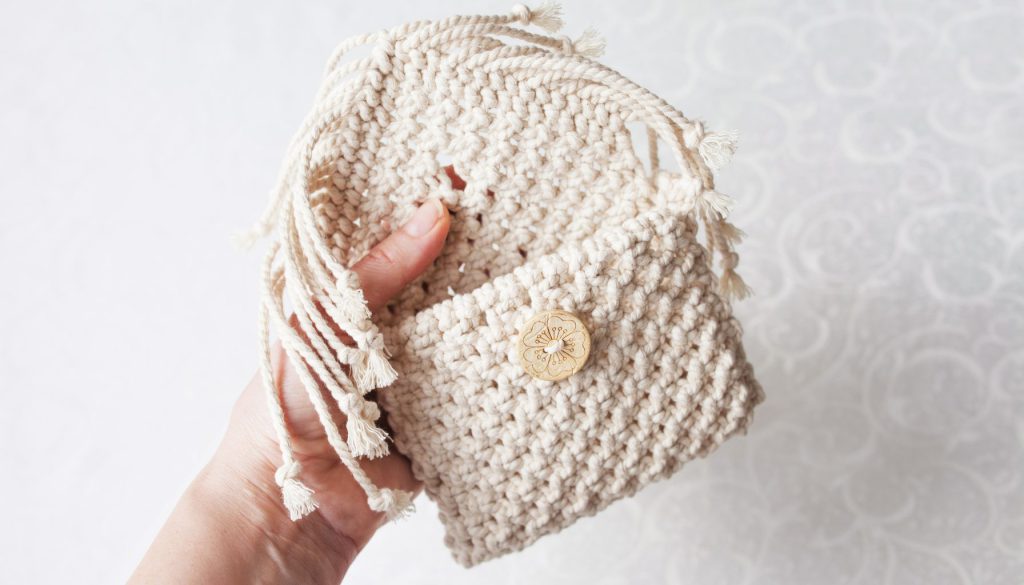 Memahami Kerajinan Makrame dan 7 Contoh Produk Akhirnya