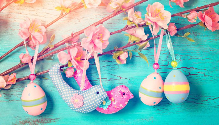 10 Ide Dekorasi Paskah Sederhana dan Unik dengan Bahan Kain