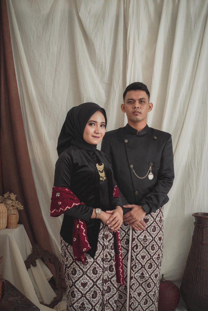 6 Baju Adat Jawa Tengah, Fungsi, dan Makna Filosofisnya