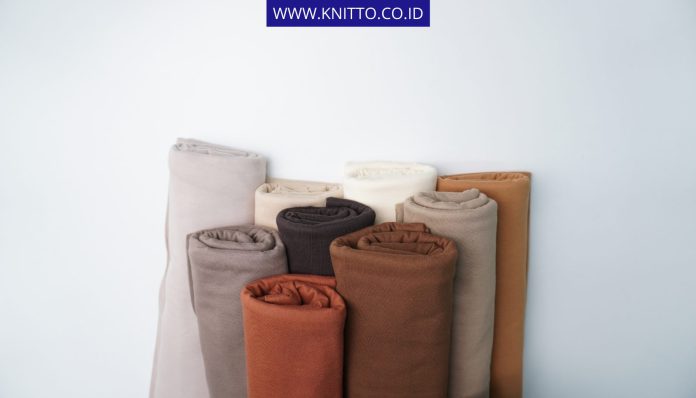 Lihat 7 Macam-Macam Warna Coklat dalam Tren Fashion Ini Yuk!