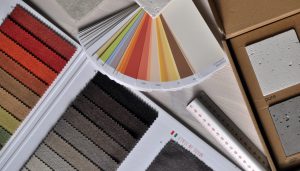 20 Macam-Macam Warna Abu-Abu yang Jadi Fashion Terkini, Cek!