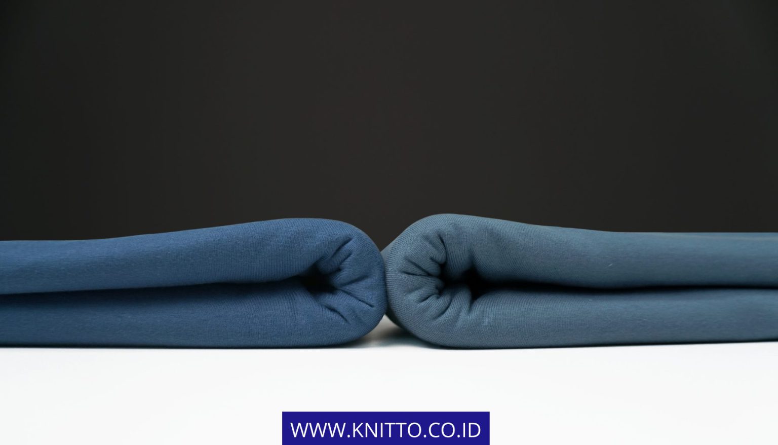 Warna Denim Cocok dengan Warna Apa? Intip 10 Kombinasinya