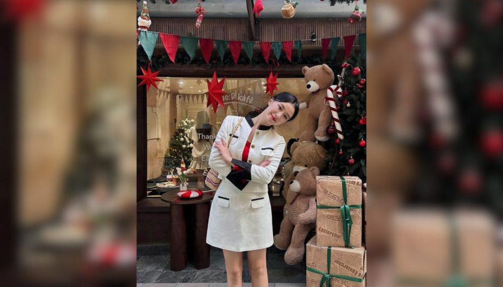 12 Inspirasi Model Baju Natal Remaja Korea, Cute dan Trendy!